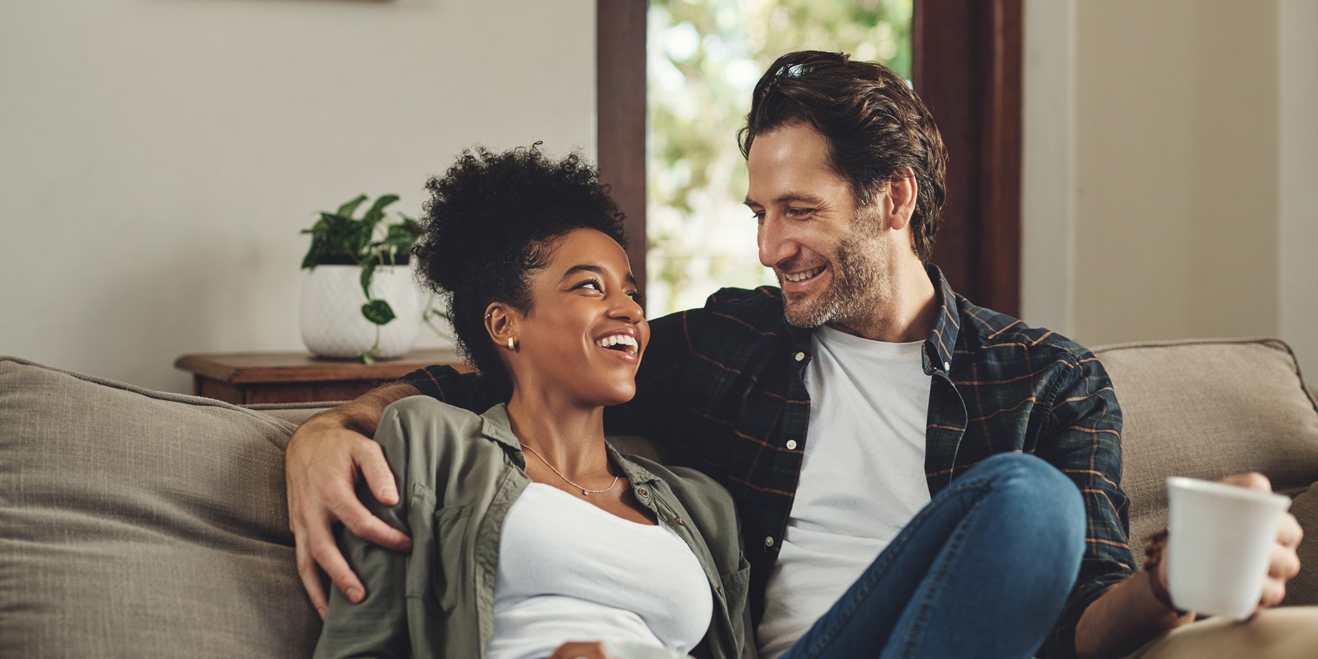 Pros and cons of combining accounts | Desert Financial