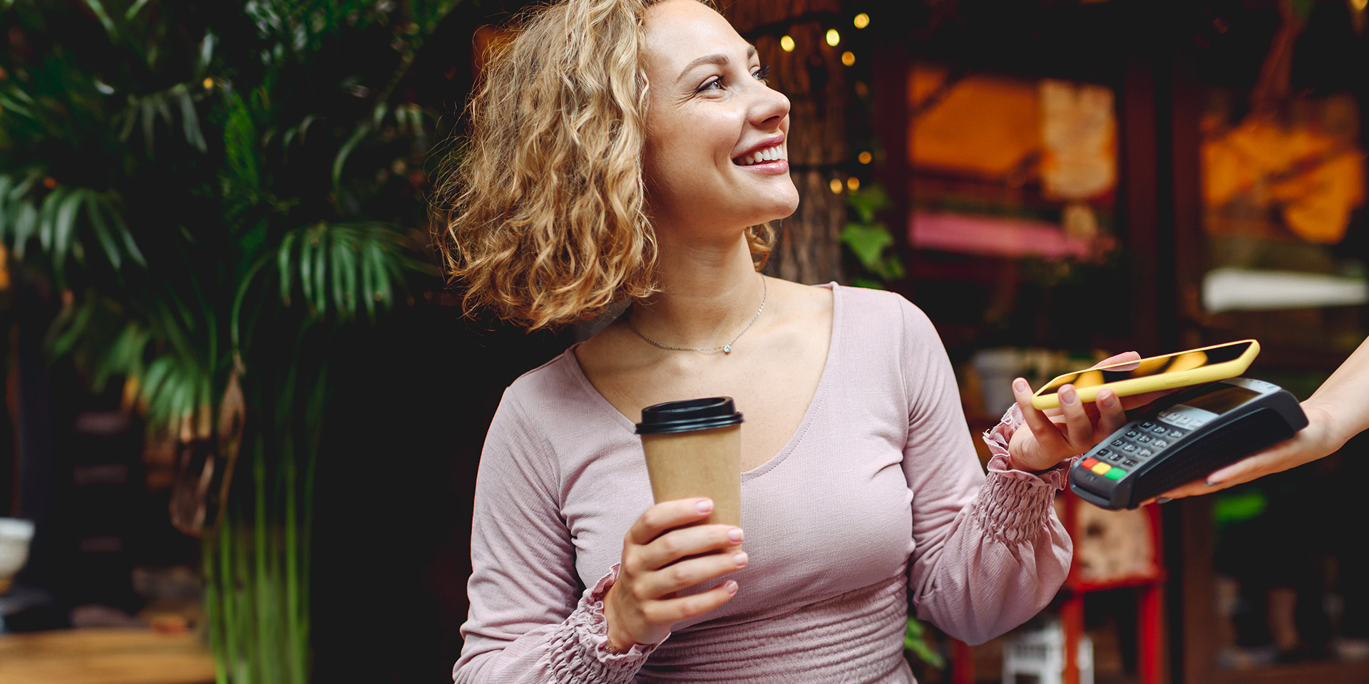 How to Use a Digital Wallet | Desert Financial