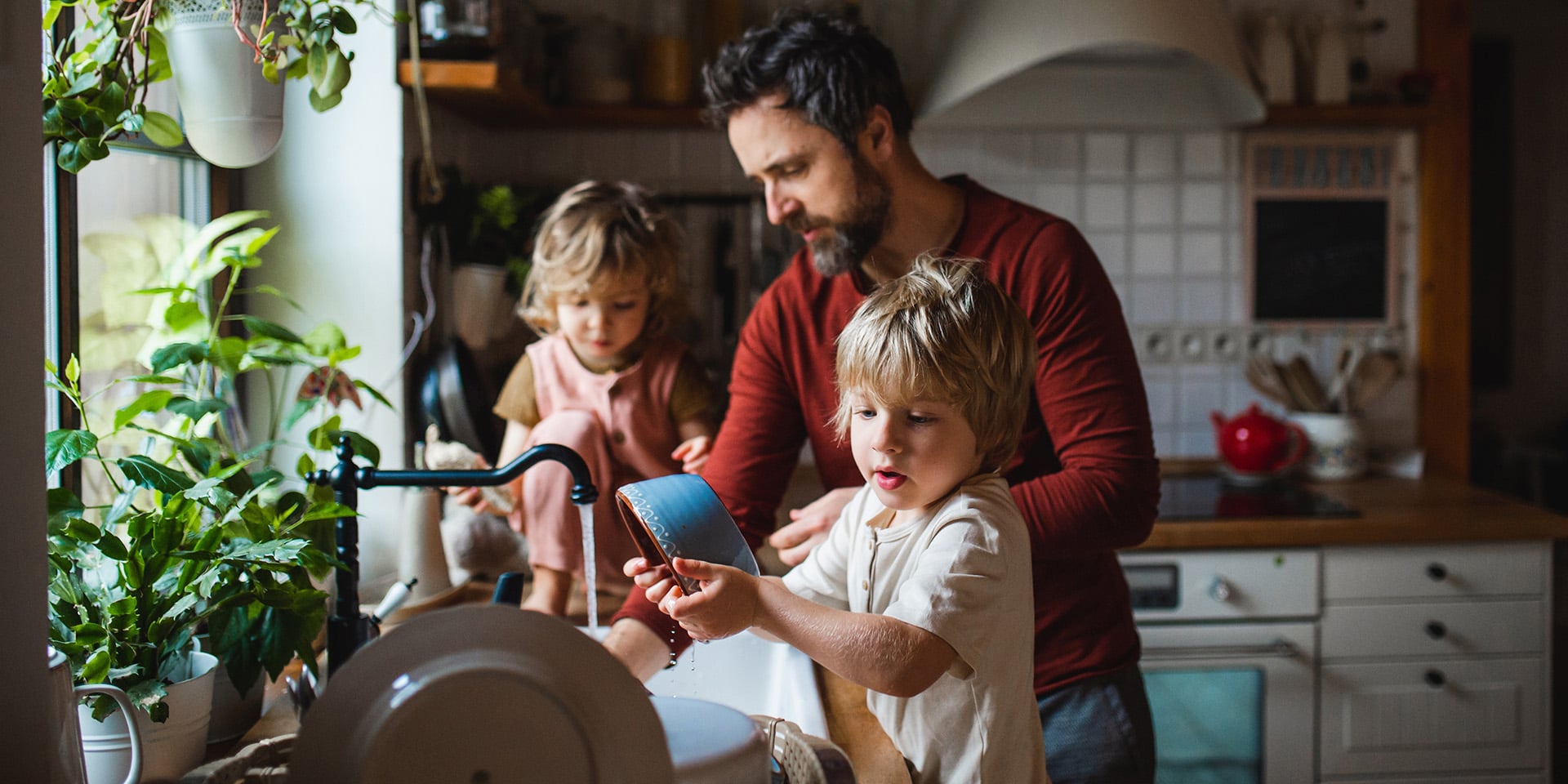 6 ideas: How to Make Money as a Kid | Desert Financial